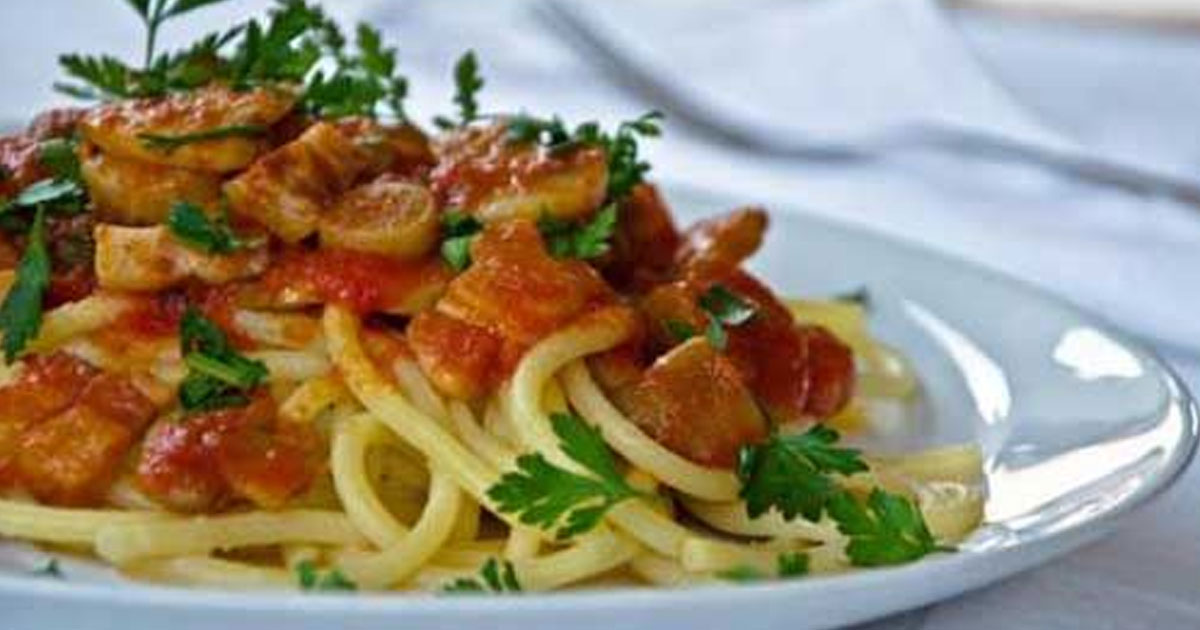 Troccoli funghi e salsiccia: ricetta foggiana - Puglia.com