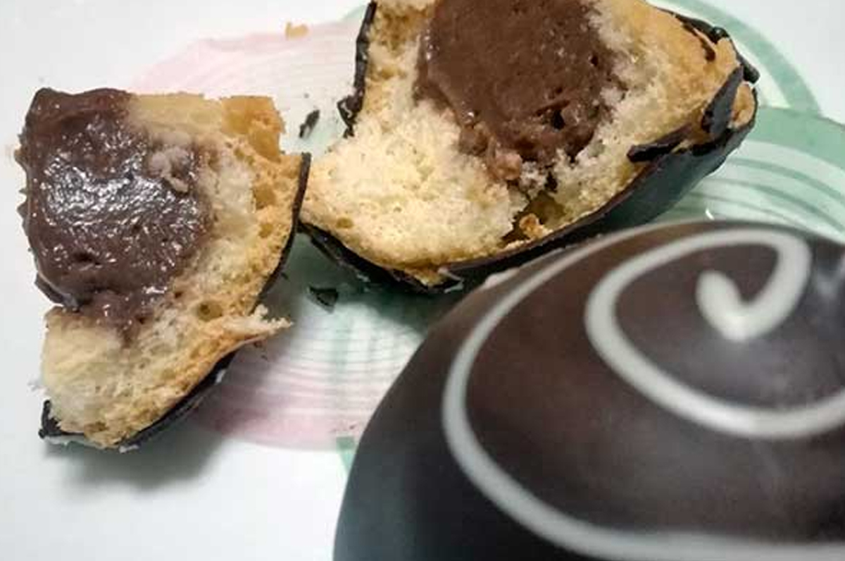 Sospiri al cioccolato, l’alternativa golosa al classico dolce di Bisceglie