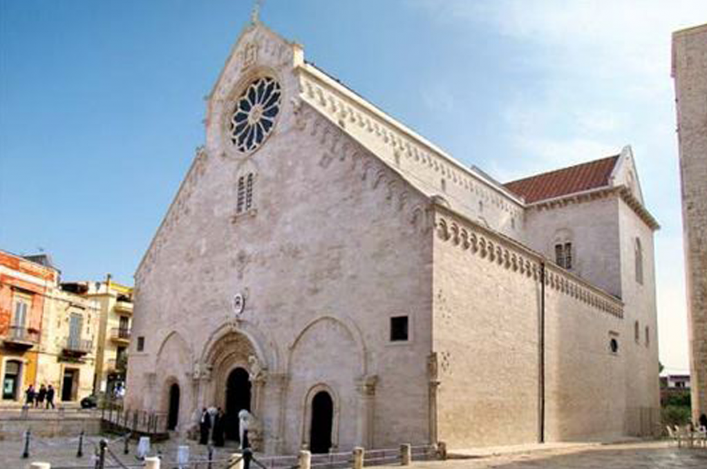 Cattedrale di Ruvo, raffinato esempio di romanico in Puglia - Puglia.com