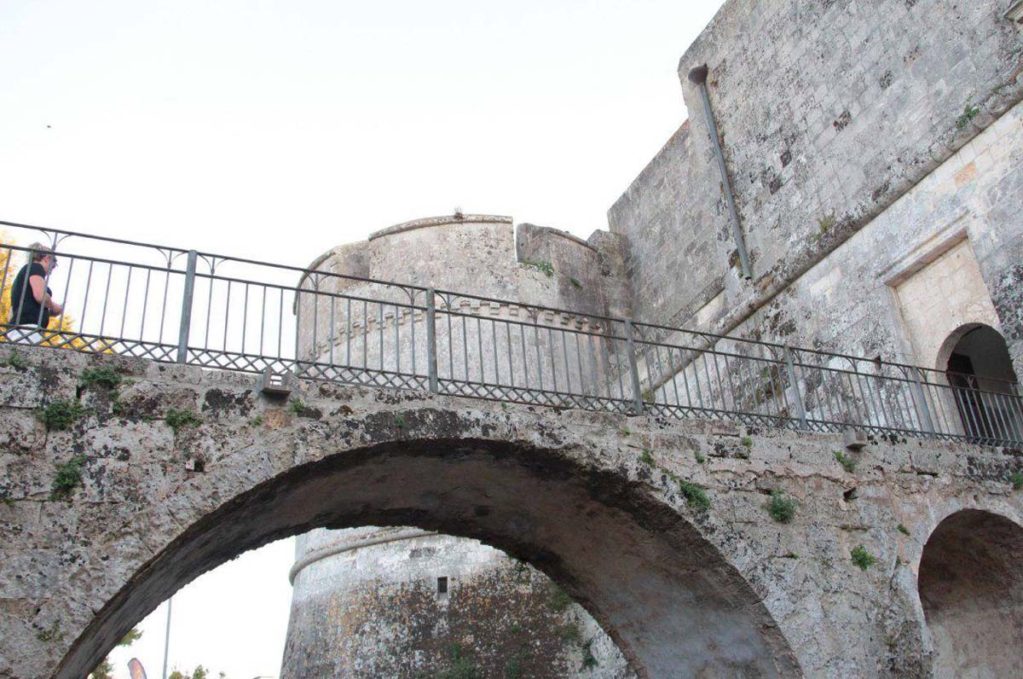 Castello di Andrano, fortezza salentina del XIII secolo - Puglia.com